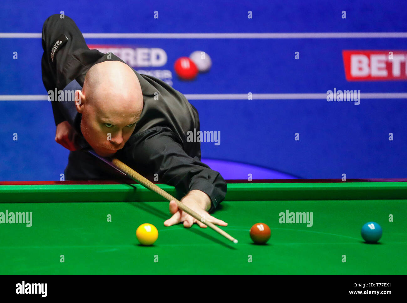 Gary wilson snooker hi-res stock photography and images - Alamy