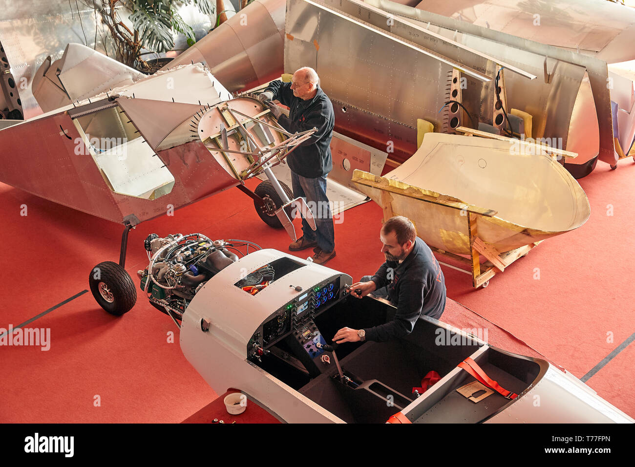 Self build aircraft hi-res stock photography and images - Alamy