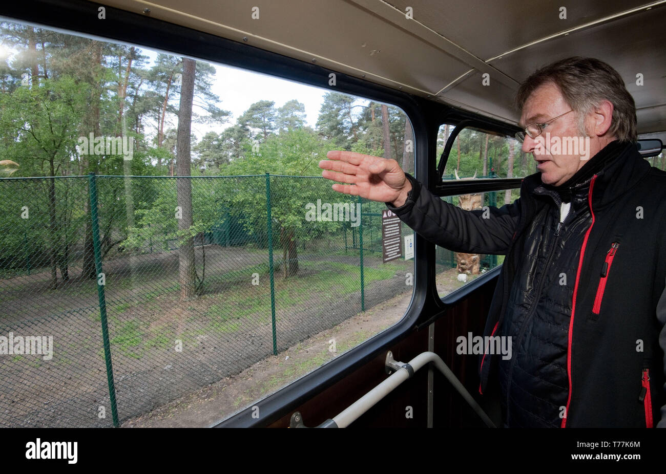 Hodenhagen, Germany. 05th May, 2019. Frank Ahrens, zoological director ...