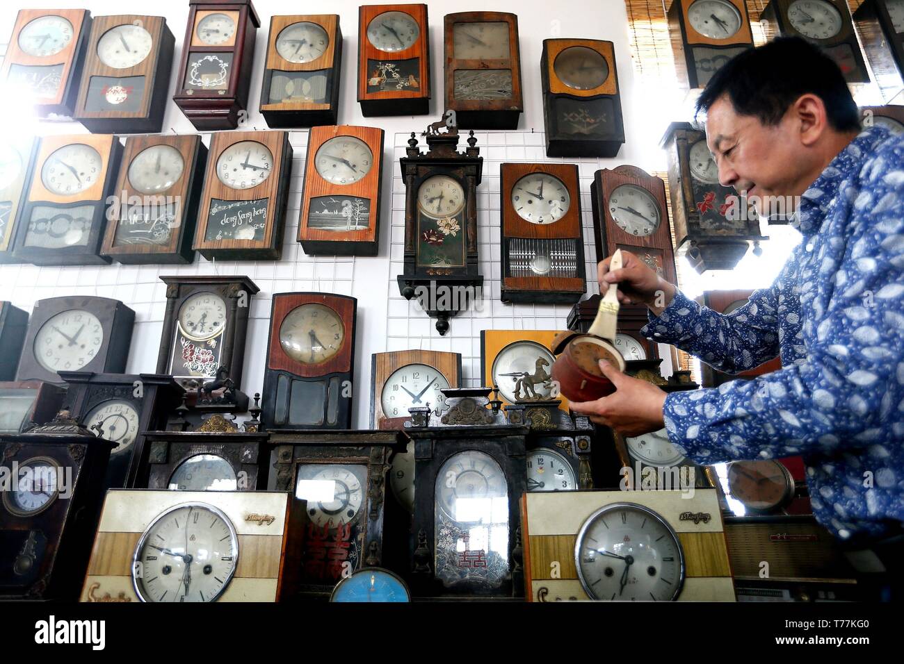 Stored clocks hi-res stock photography and images - Alamy