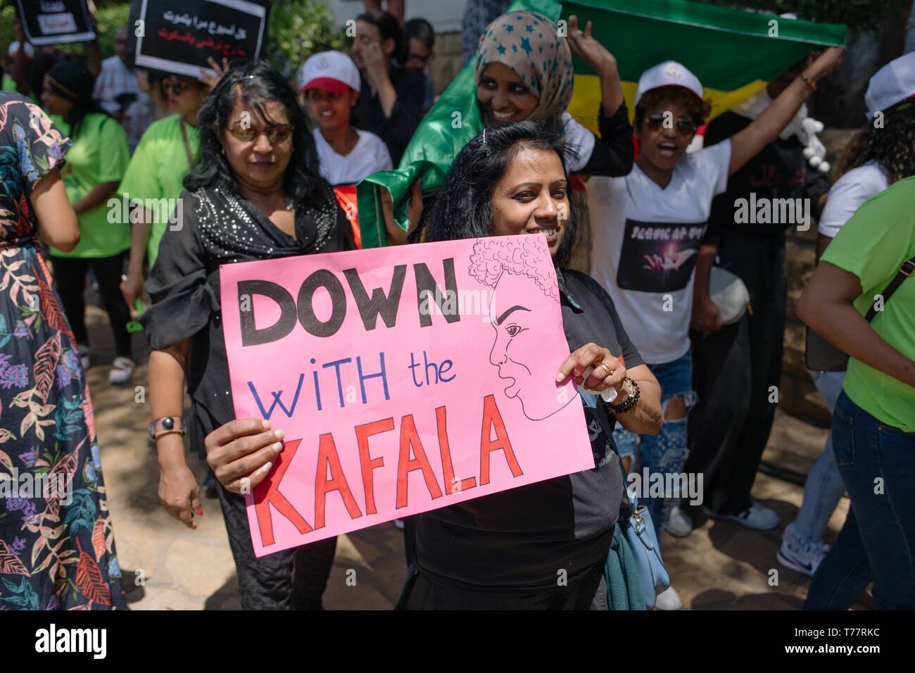 Kafala system hi-res stock photography and images - Alamy