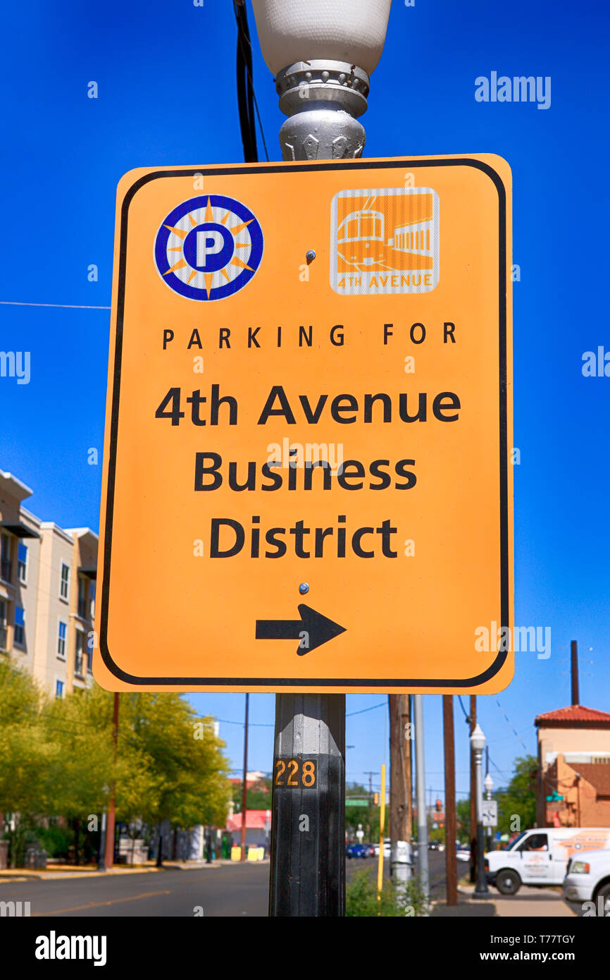 Car parking direction hi-res stock photography and images - Alamy