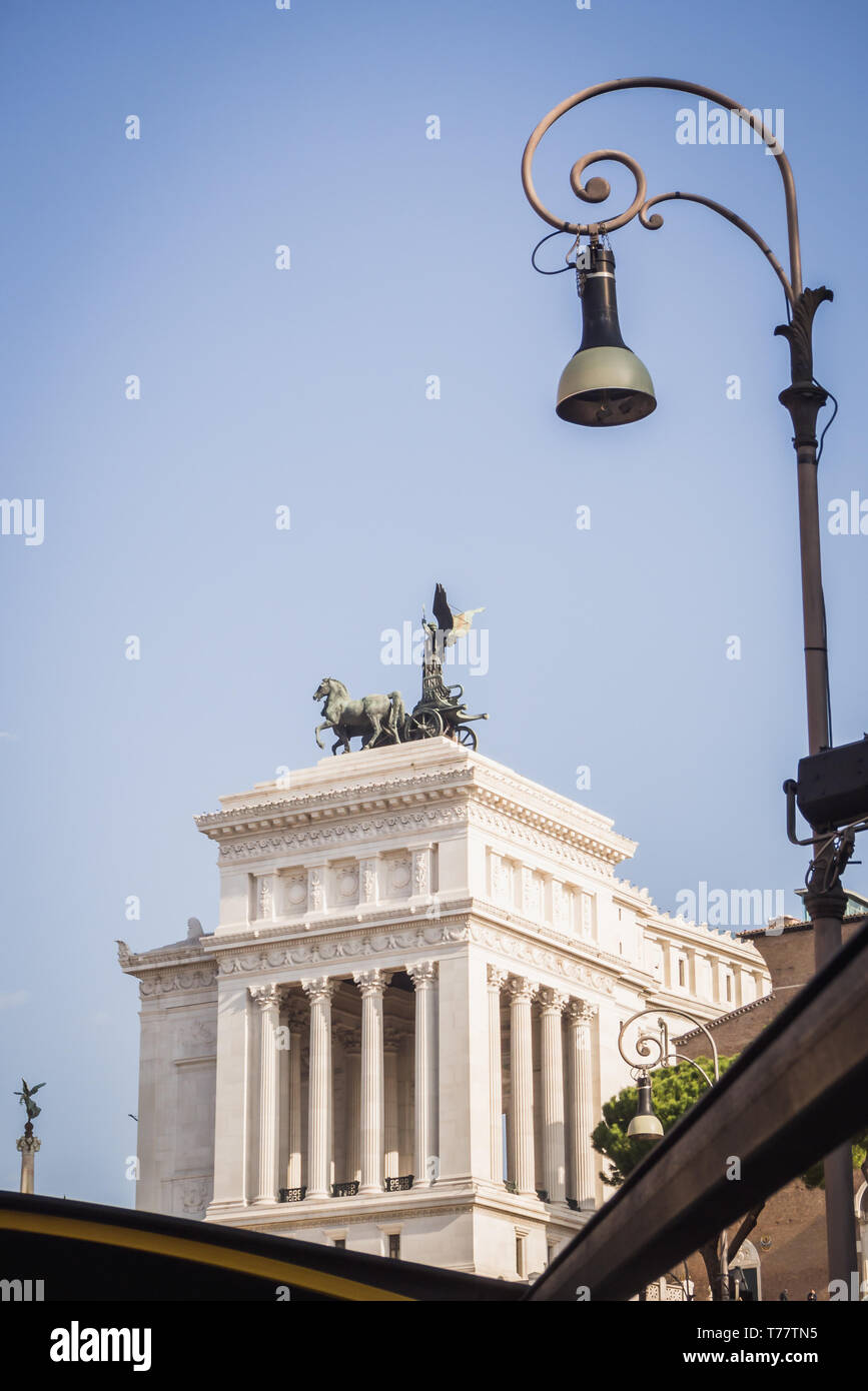 Illustration of supreme court building hi-res stock photography and ...