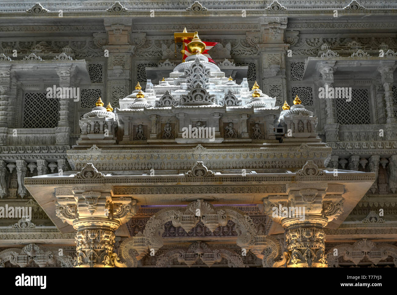 Swaminarayan mandir new jersey hi-res stock photography and images - Alamy