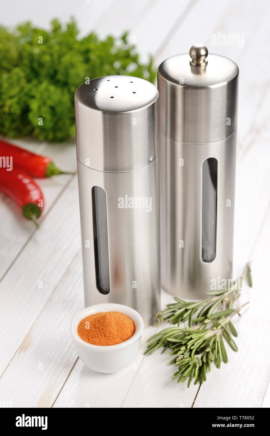 Chili shaker hi-res stock photography and images - Alamy