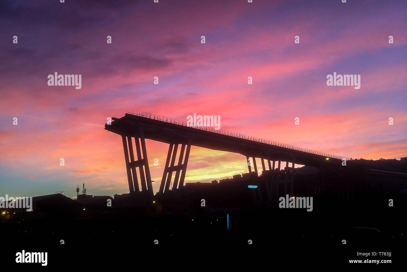Genoa, Genova, Italy: what is left of partially collapsed Morandi ...