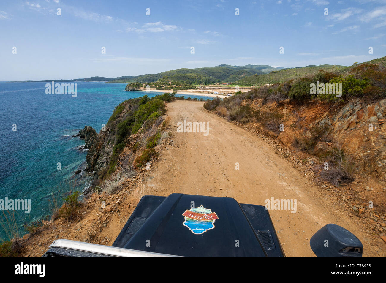 Land rover defender 110 hi-res stock photography and images - Alamy