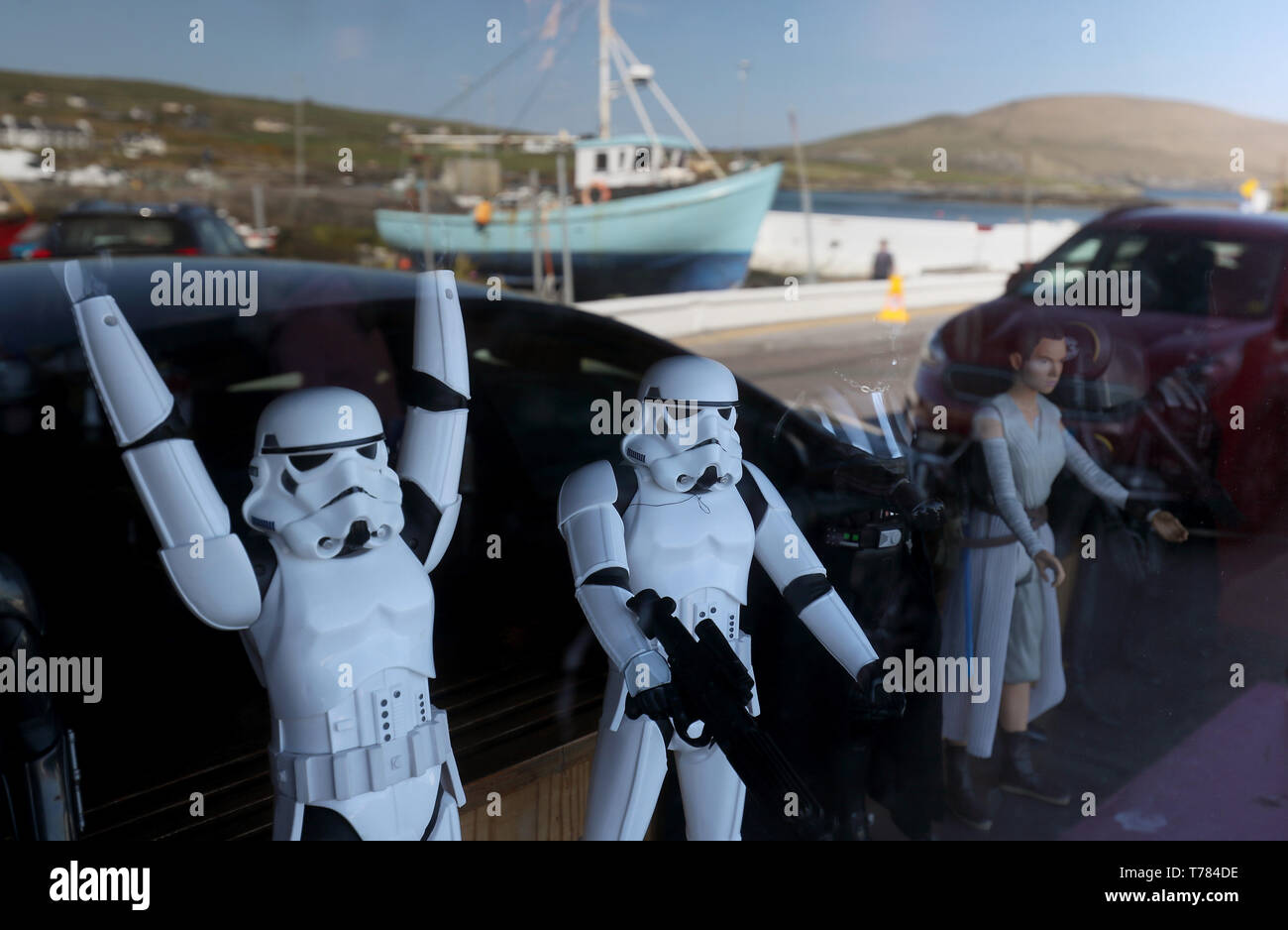Star Wars figures in a shop window on the streets of Portmagee, Kerry ...