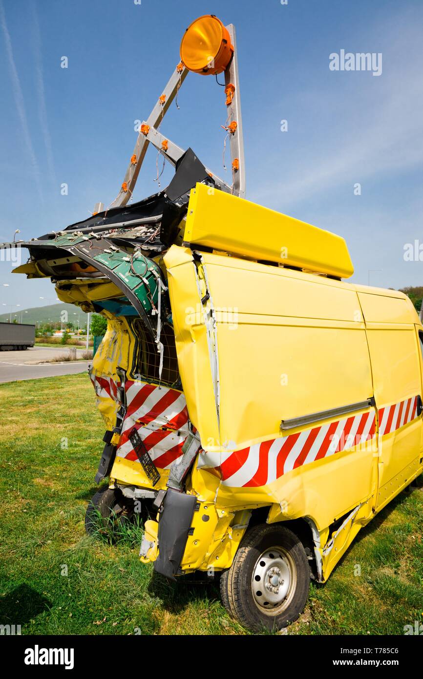 Crashed yellow safety car - damaged back part - drive carefully and ...