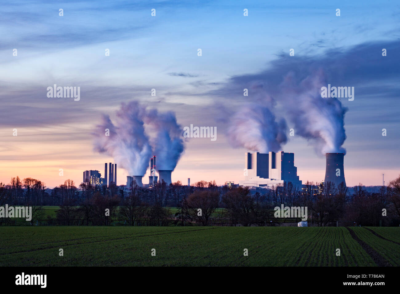 Brown coal power plant of the company RWE Power Stock Photo - Alamy