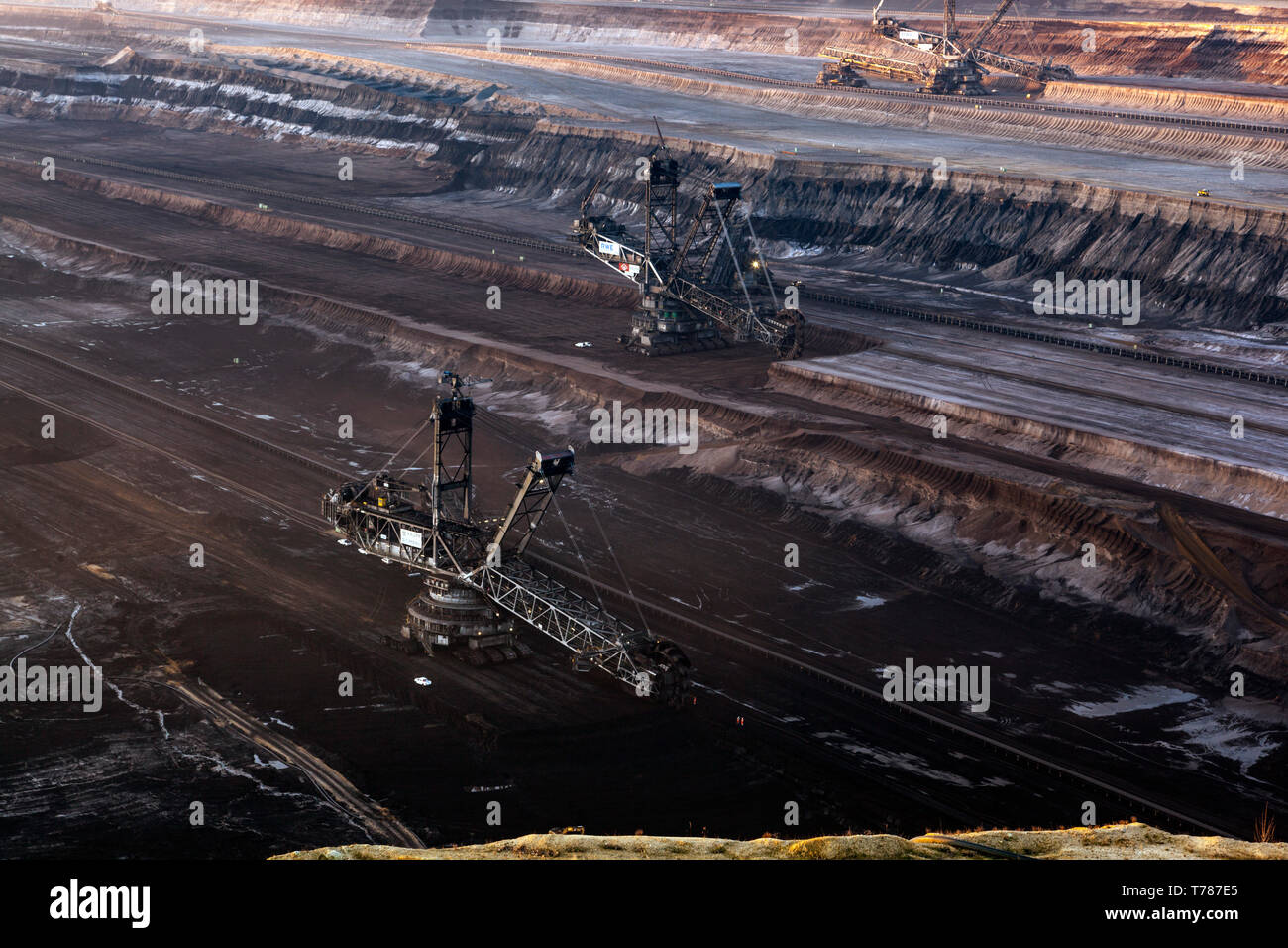 Brown coal mine Garzweiler of RWE Power Stock Photo - Alamy