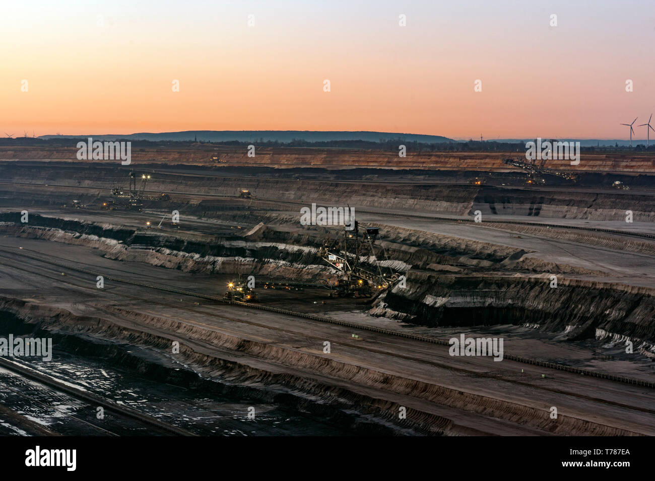 Brown coal mine Garzweiler of RWE Power Stock Photo - Alamy