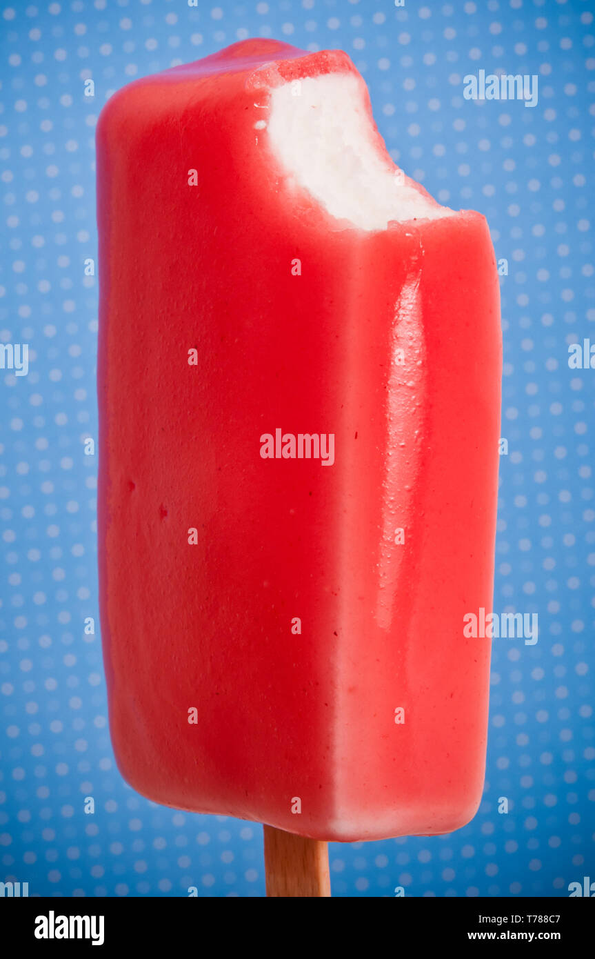 Pop ice hi-res stock photography and images - Alamy
