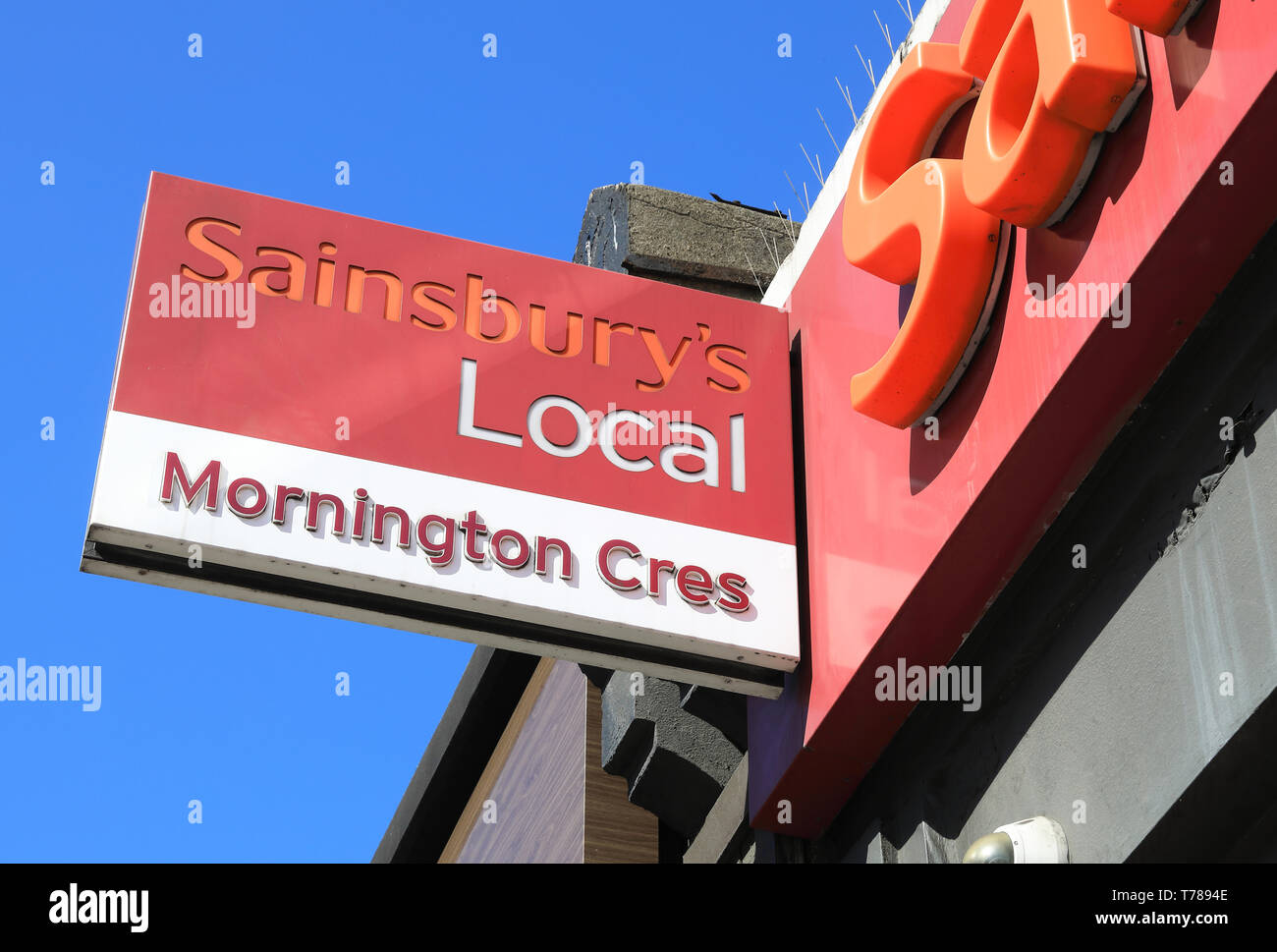 Mornington crescent camden london hi-res stock photography and images ...