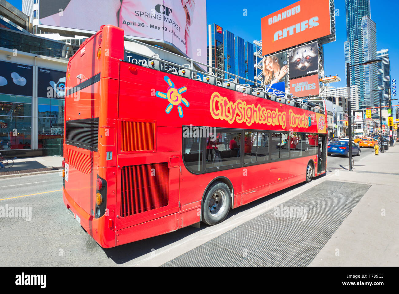 Toronto, Ontario, Canada-20 March, 2019: Toronto sightseeing hop-on hop ...