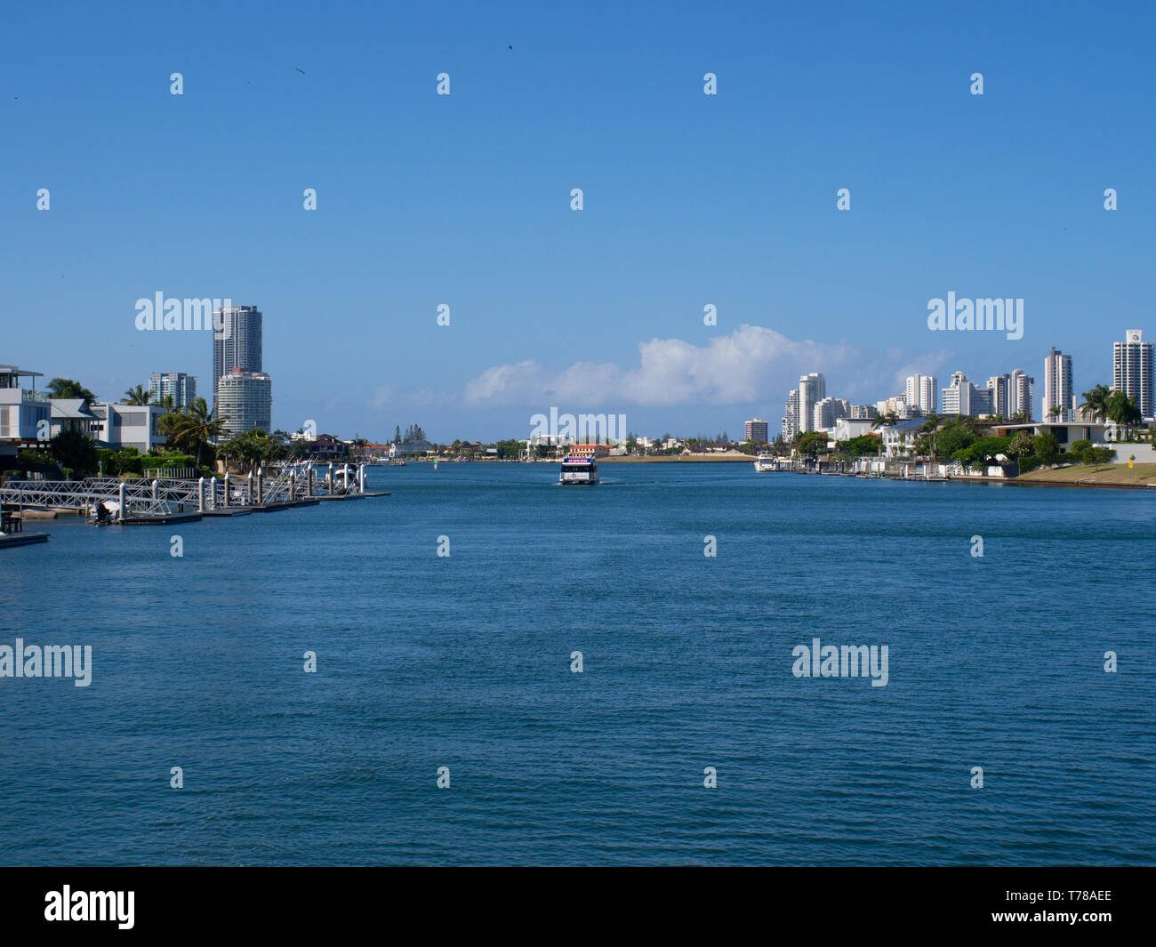 Boating On The Nerang River On The Gold Coast Stock Photo - Alamy