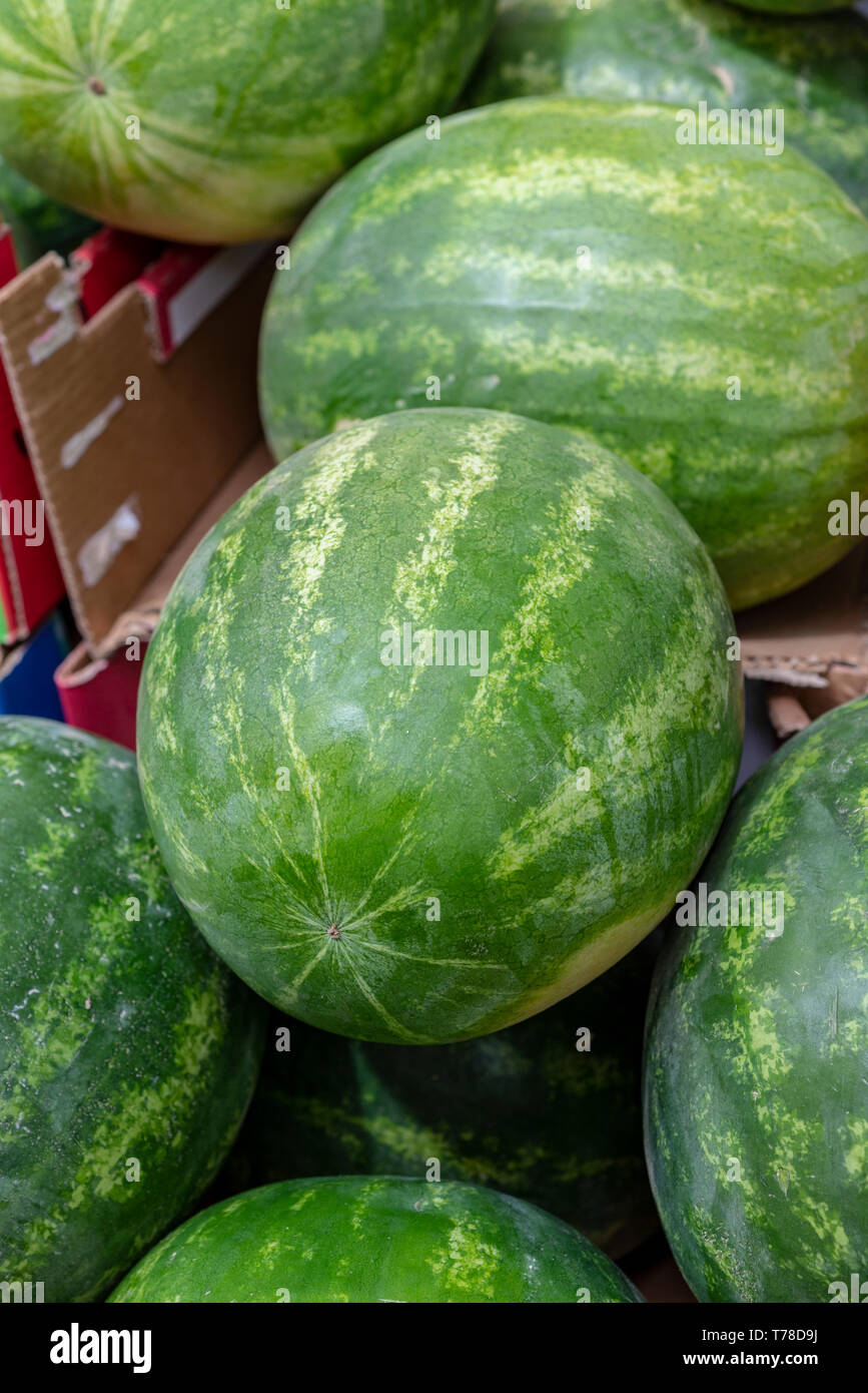 Watermelon pile hi-res stock photography and images - Alamy