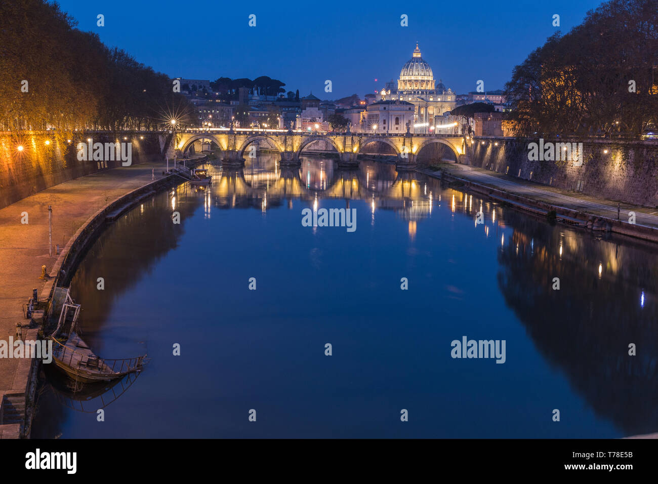 Tiber and St Peters Basilica with Aurelius Bridge or Ponte Sisto bridge ...