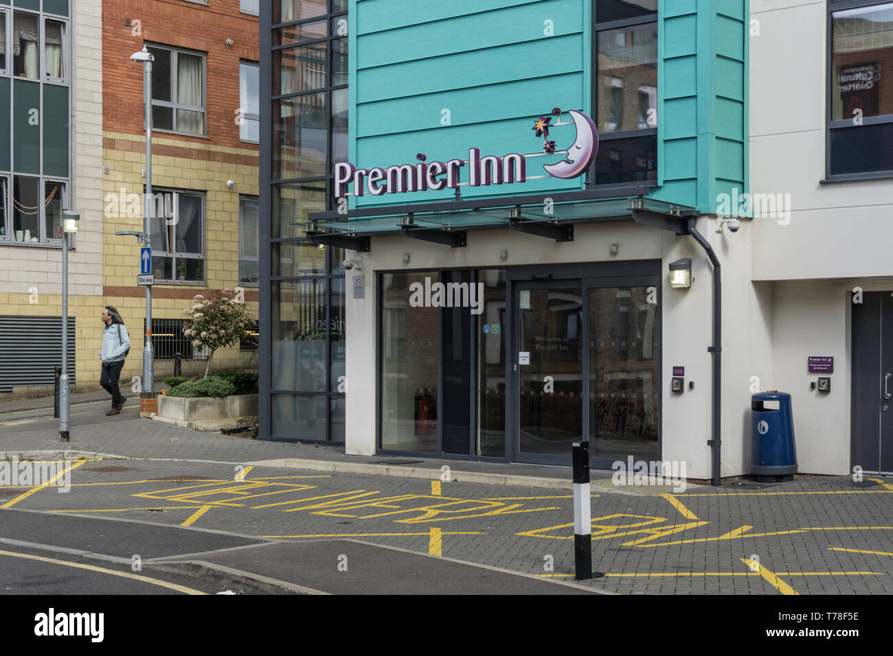 Premier inn logo hi-res stock photography and images - Alamy