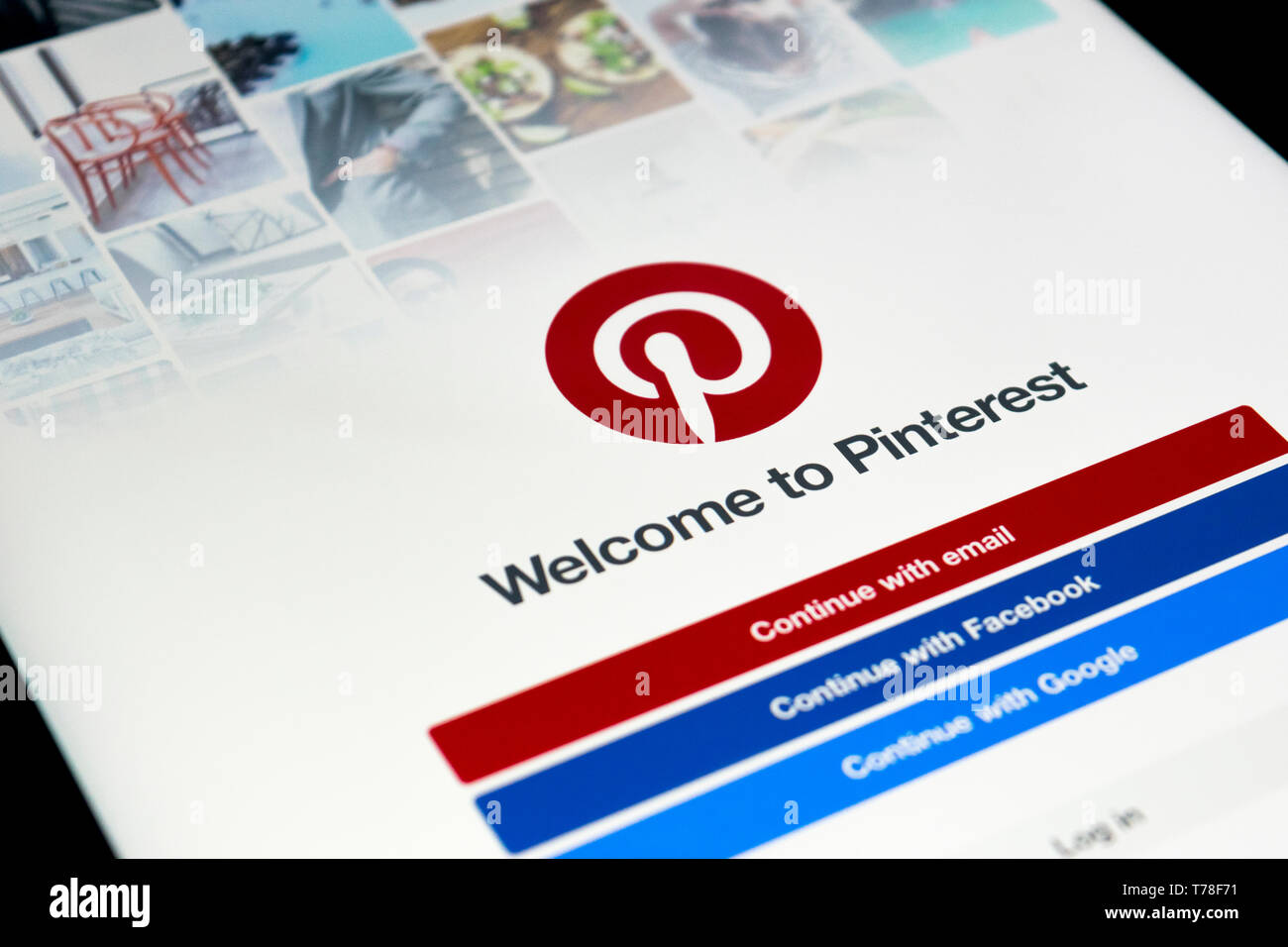 Pinterest app interface hi-res stock photography and images - Alamy