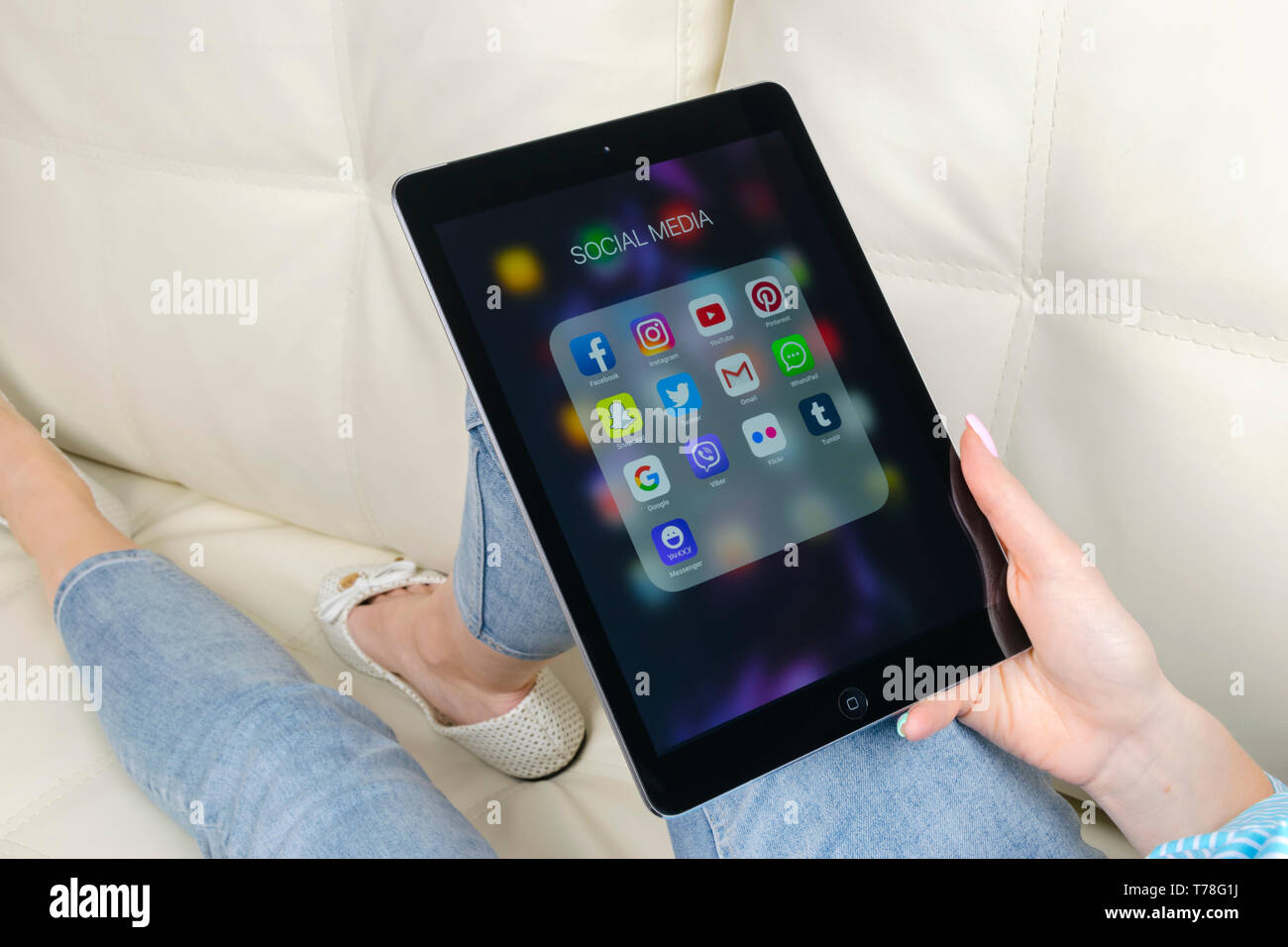 Sankt-Petersburg, Russia, December 3, 2017: Woman Hands using iPad pro ...