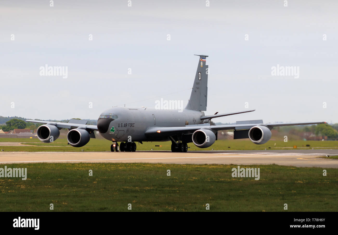 Mildenhall hi-res stock photography and images - Alamy