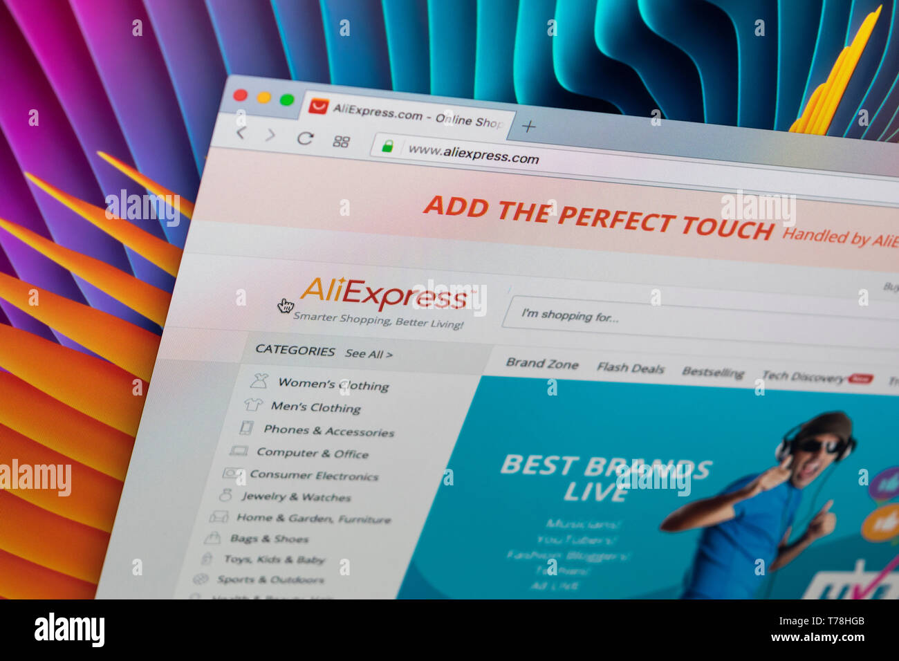 Sankt-Petersburg Russia December 7, 2017: Aliexpress.com website ...