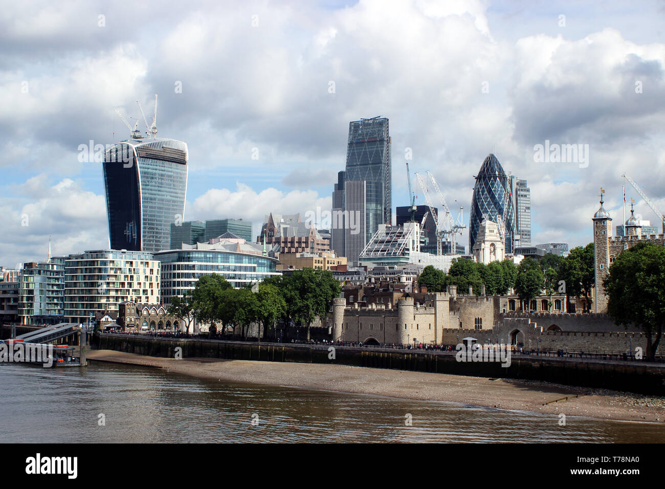 Tower Bridge Beach London High Resolution Stock Photography and Images ...