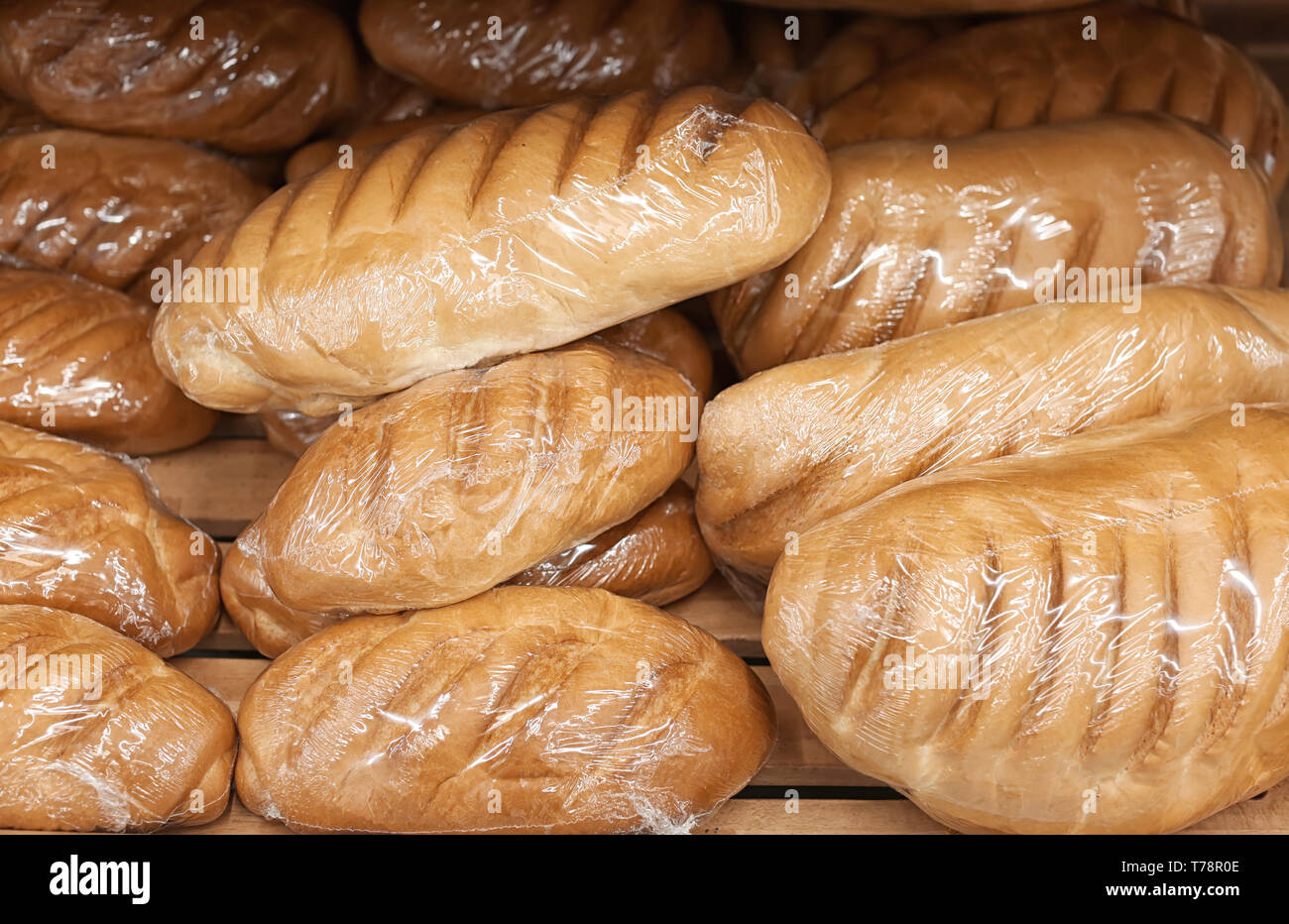 Fresh bread in bakery Stock Photo - Alamy