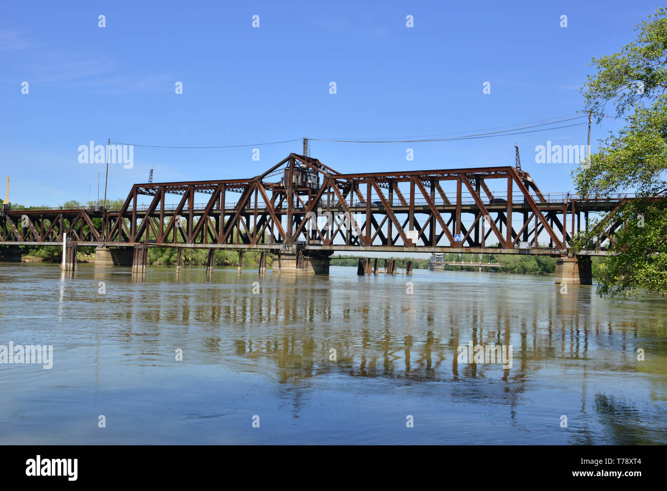 A road rail bridge in Sacramento California Stock Photo - Alamy