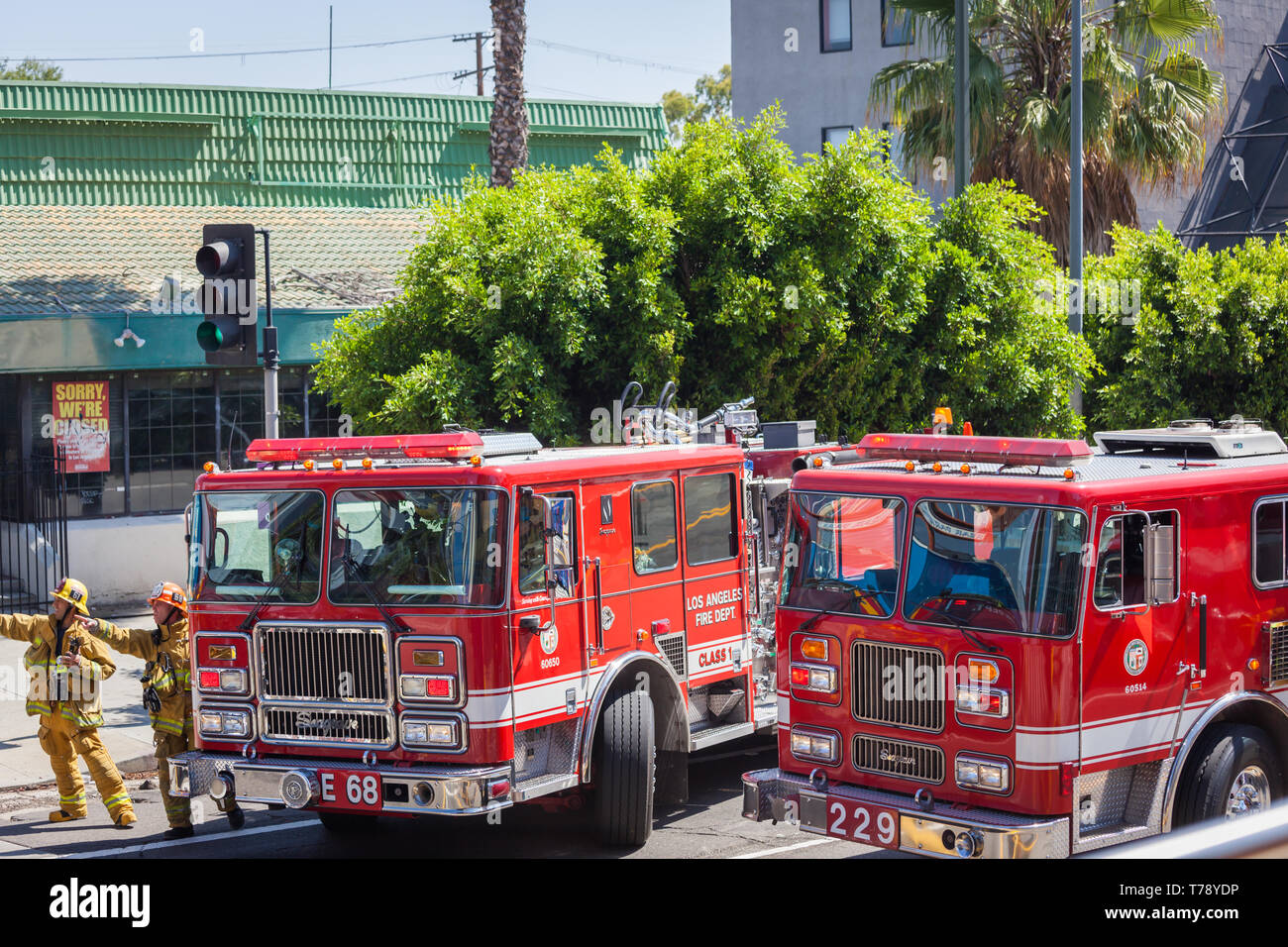 Los Angeles, California - Jul 29, 2017: Los Angeles firemen at work ...