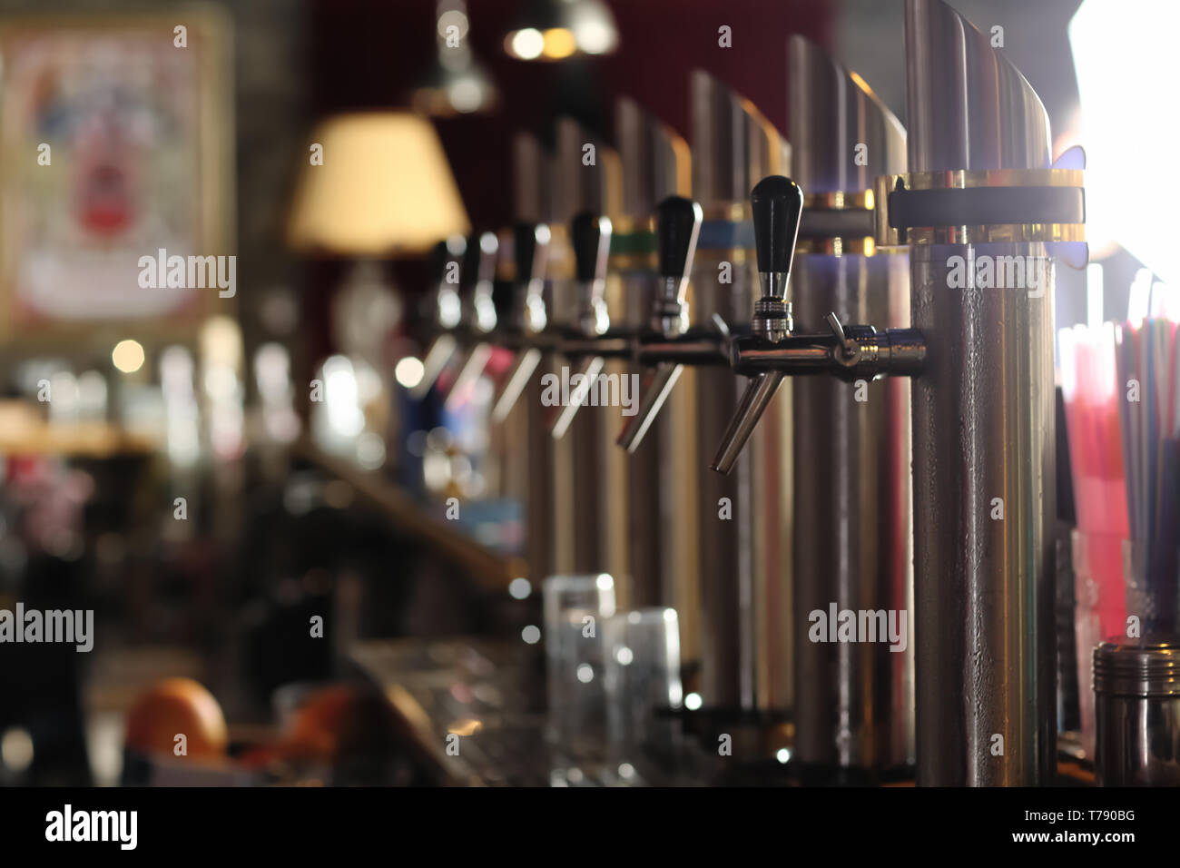 Set fresh draft beer hi-res stock photography and images - Alamy