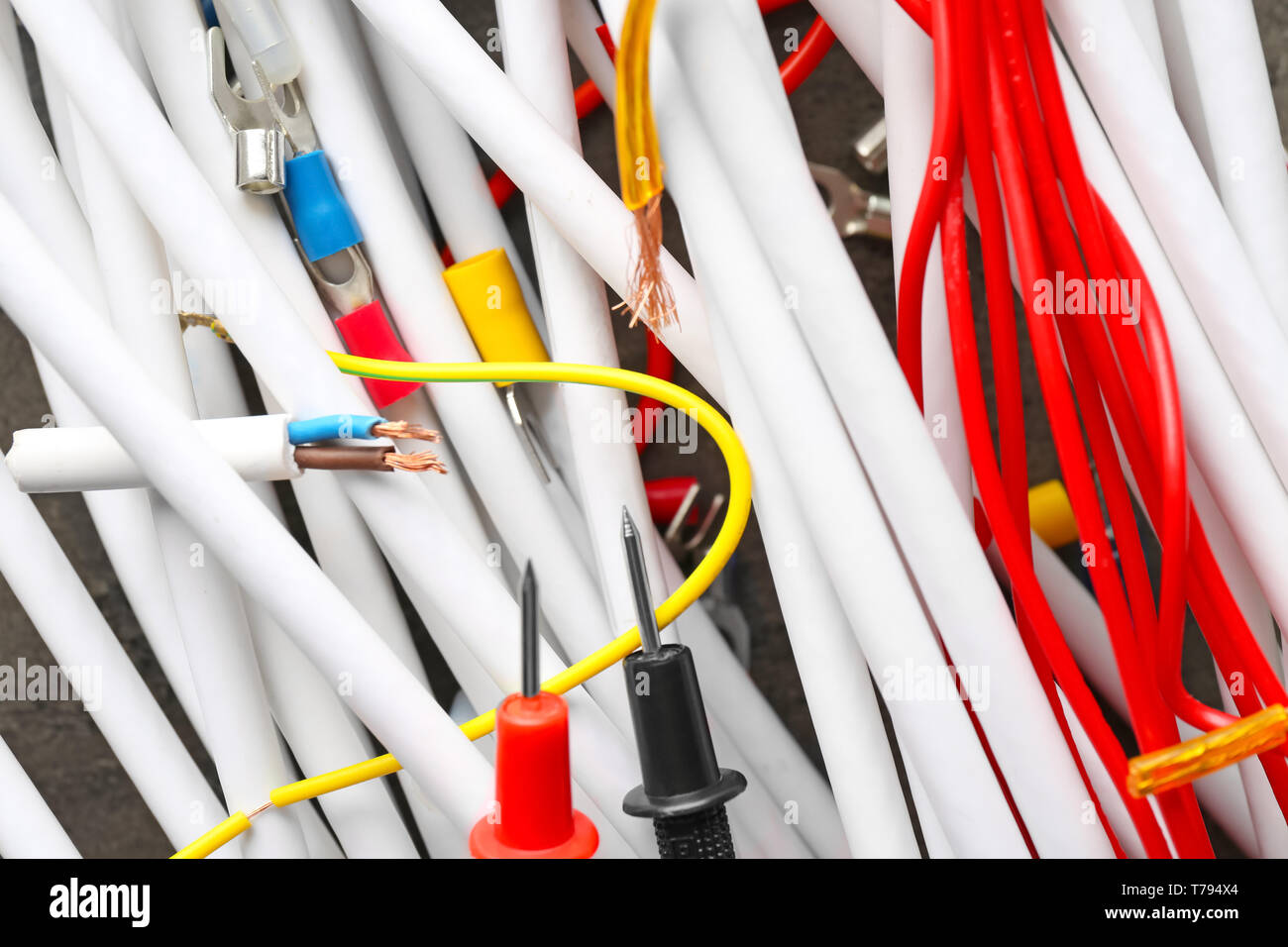 Electrical tips hi-res stock photography and images - Alamy