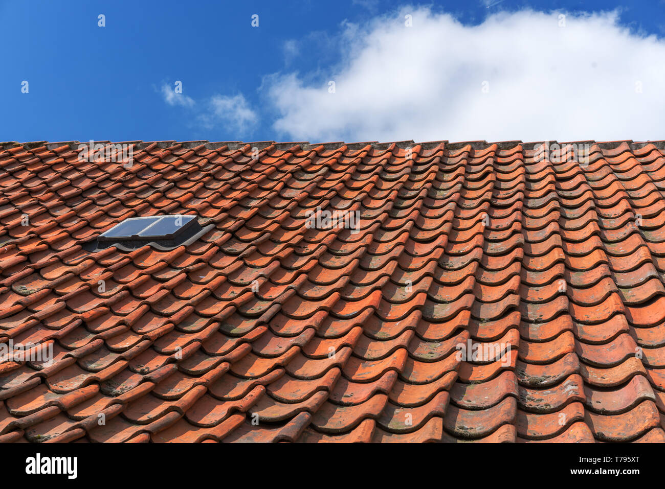 Black tile roof village house hi-res stock photography and images - Alamy