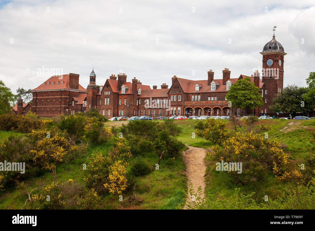 HM Prison Norwich is a Category B/C multi-functional prison for adult ...