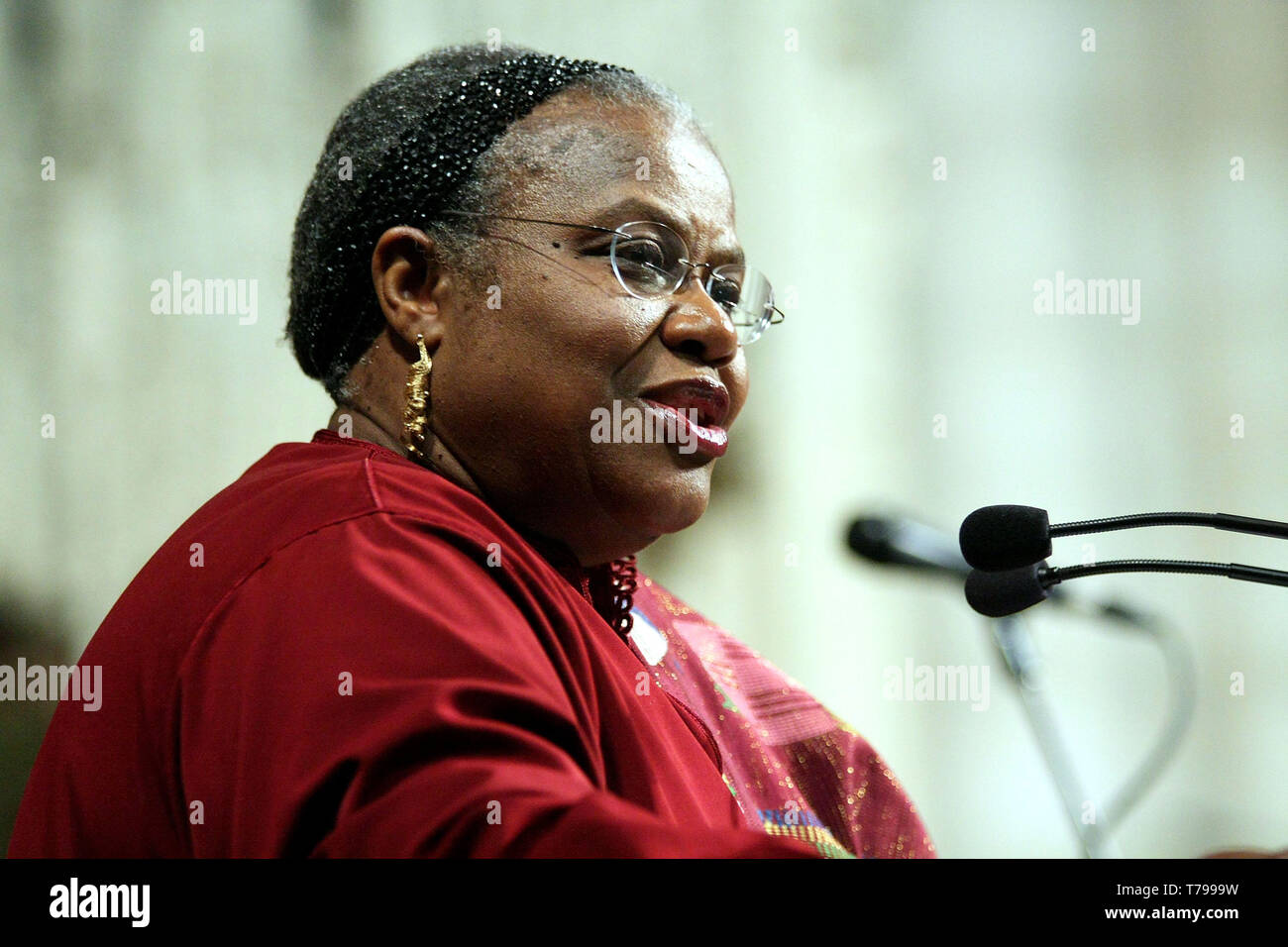 Odetta holmes hi-res stock photography and images - Alamy