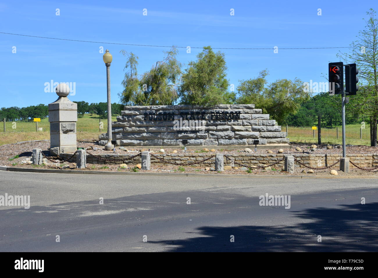 Entrance to Folsom state prison Stock Photo - Alamy