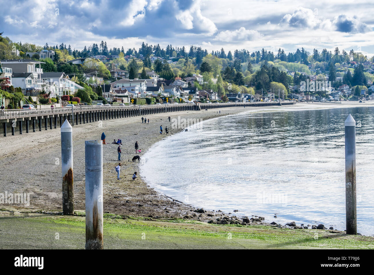 A view of the boardwalk at Redondo Beach, Washington. The tide is low ...