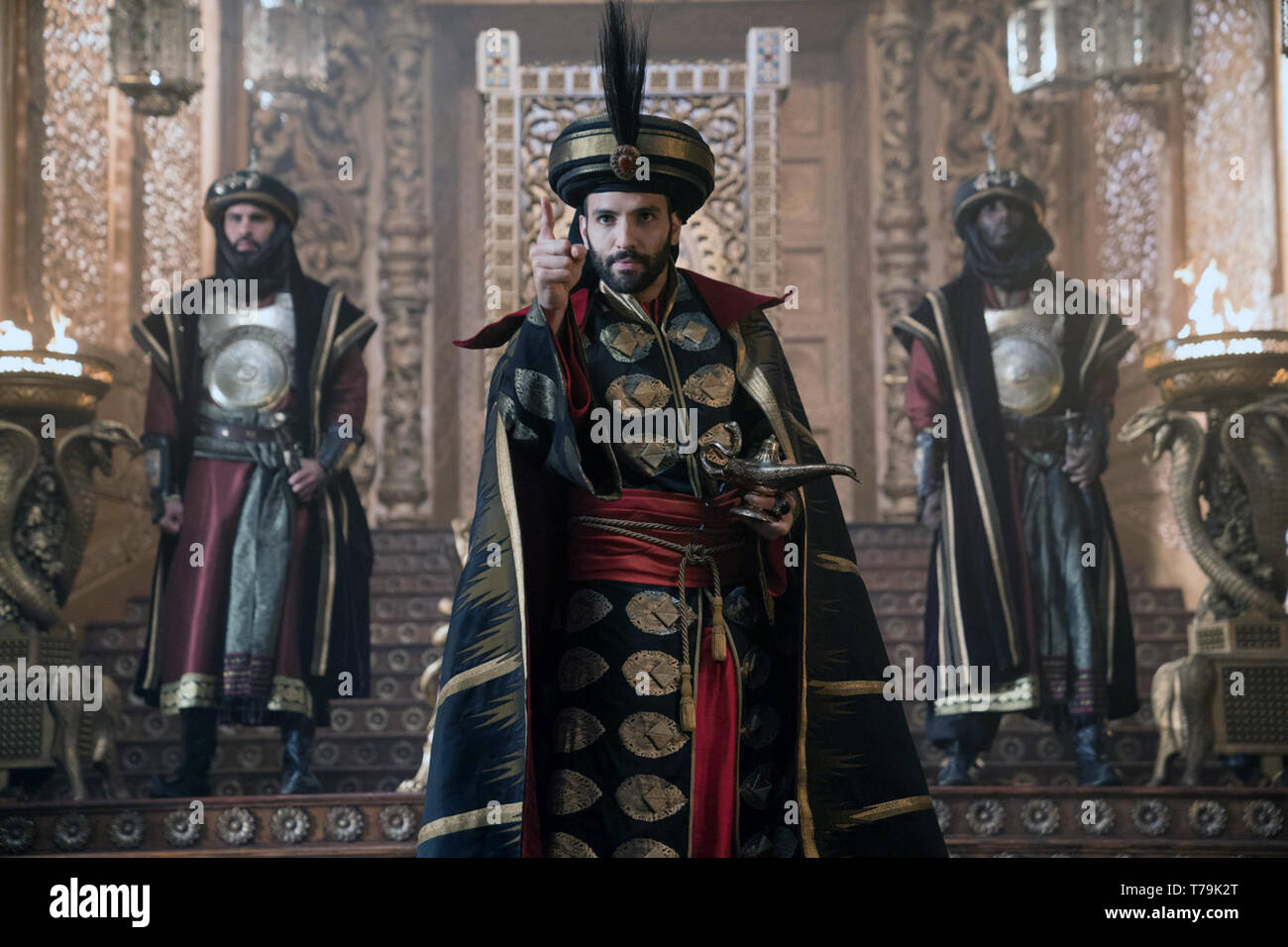 Aladdin disney still hi-res stock photography and images - Alamy