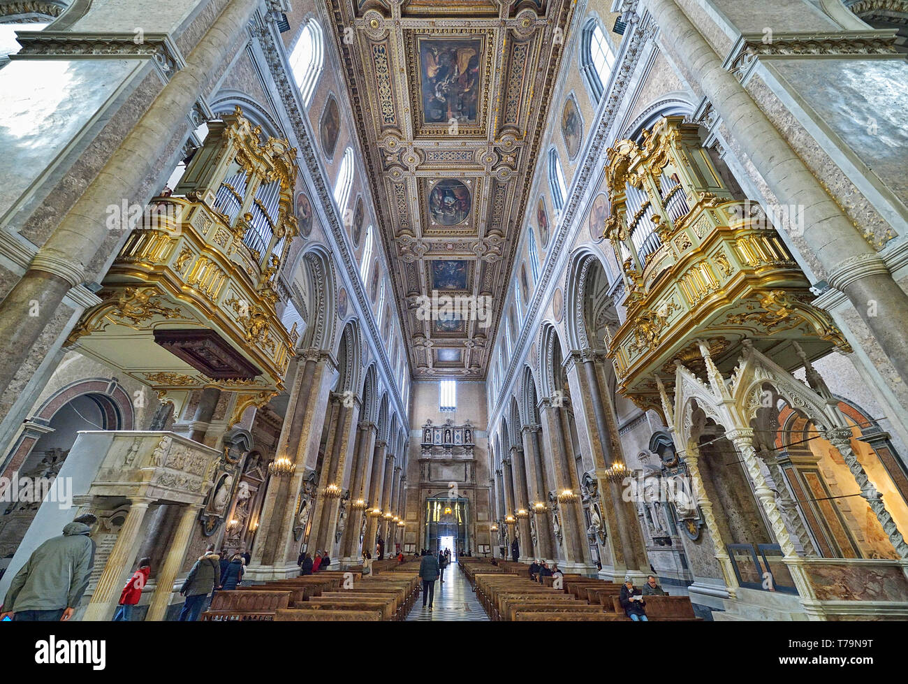 Duomo napoli hi-res stock photography and images - Alamy