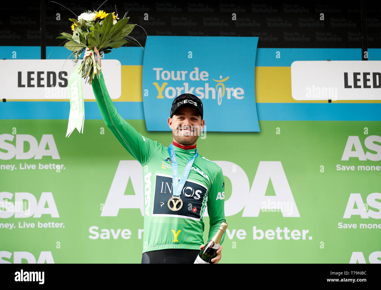 Team Ineos' Christopher Lawless celebrates winning the Tour de ...
