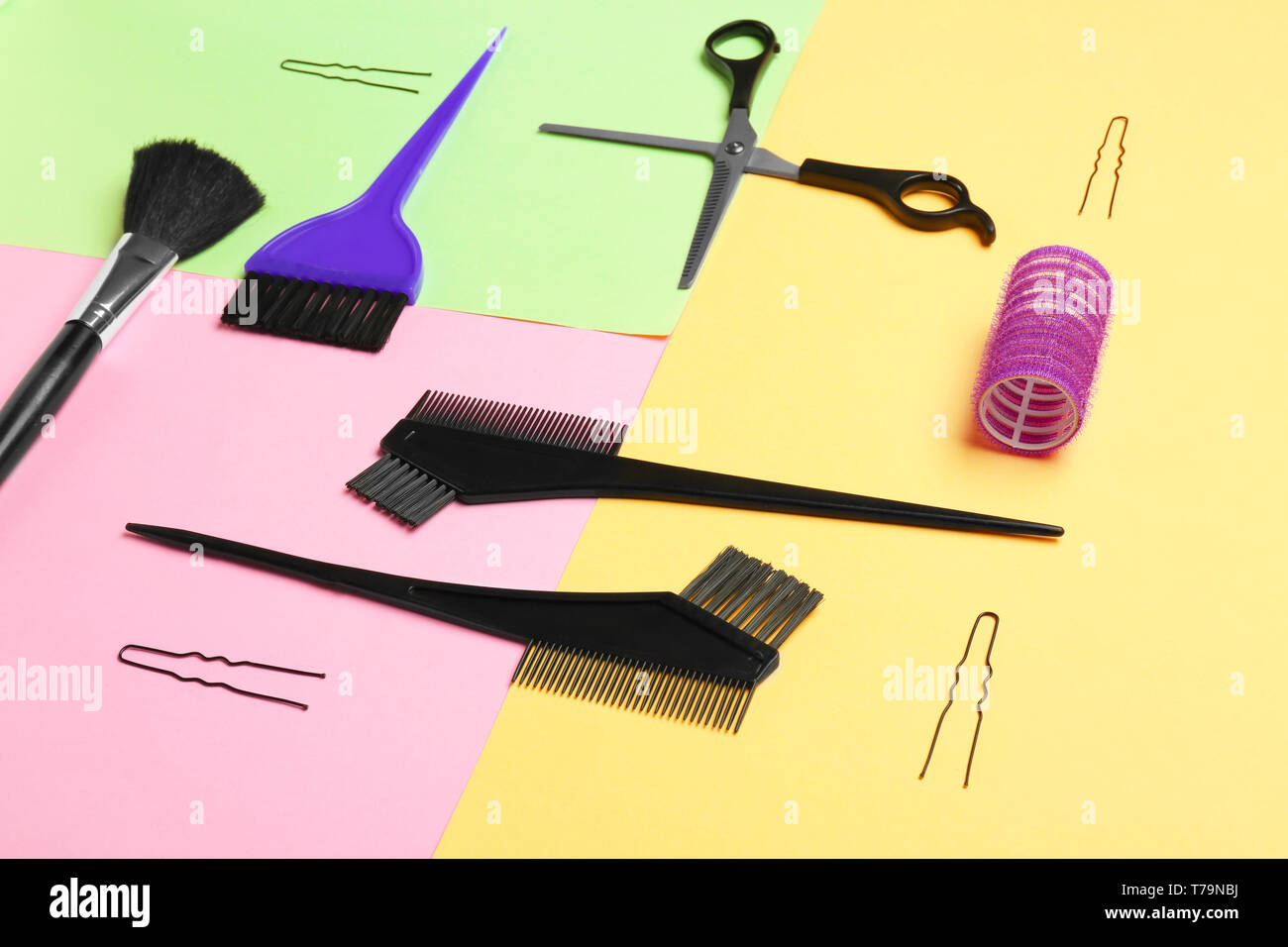 Set of hairdresser's supplies on color background Stock Photo - Alamy