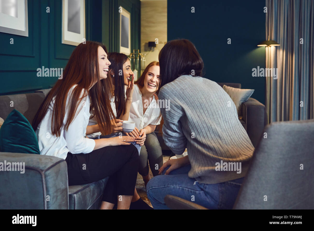 Tea gathering hi-res stock photography and images - Alamy