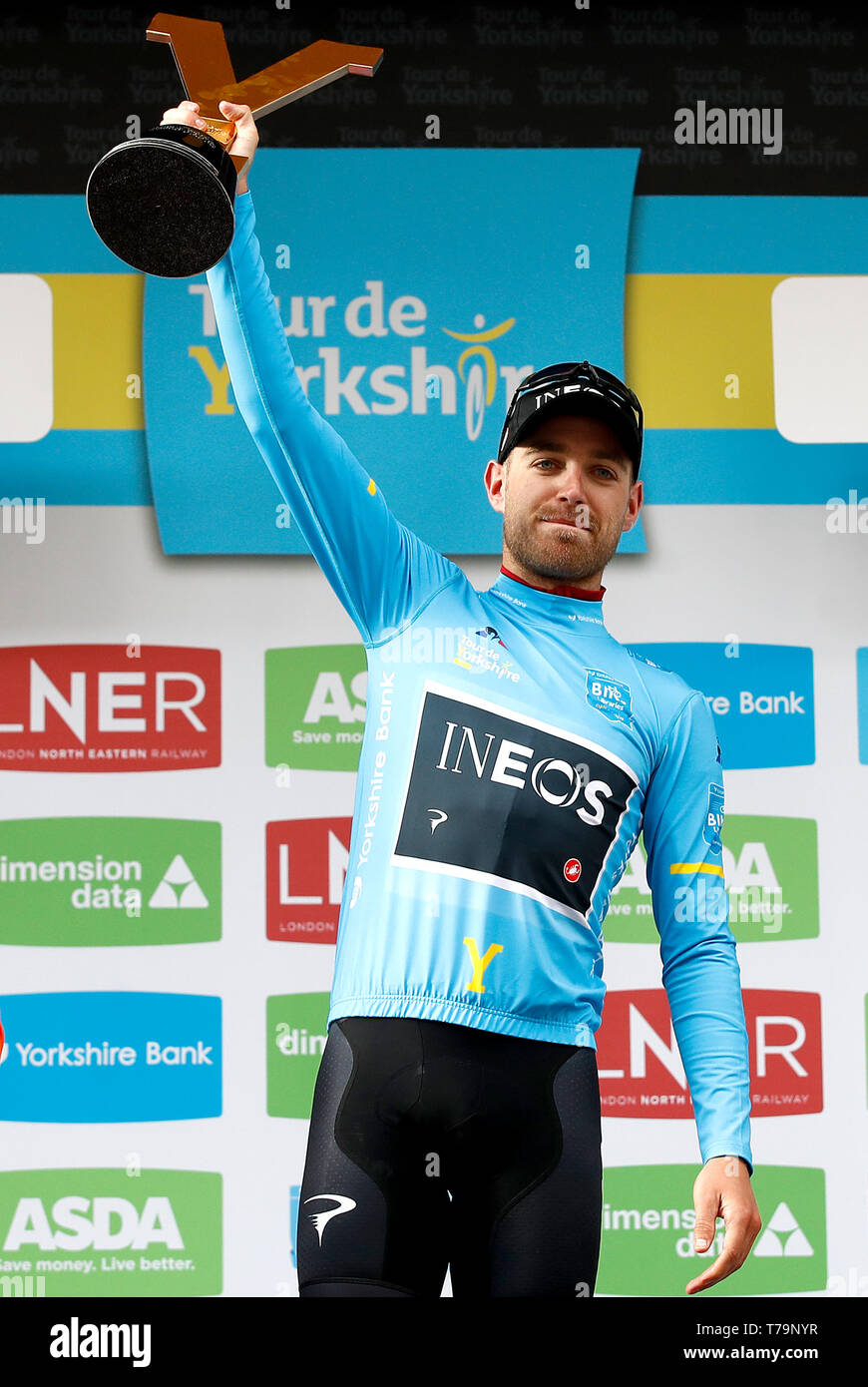Tour de yorkshire winner christopher lawless celebrates hi-res stock ...
