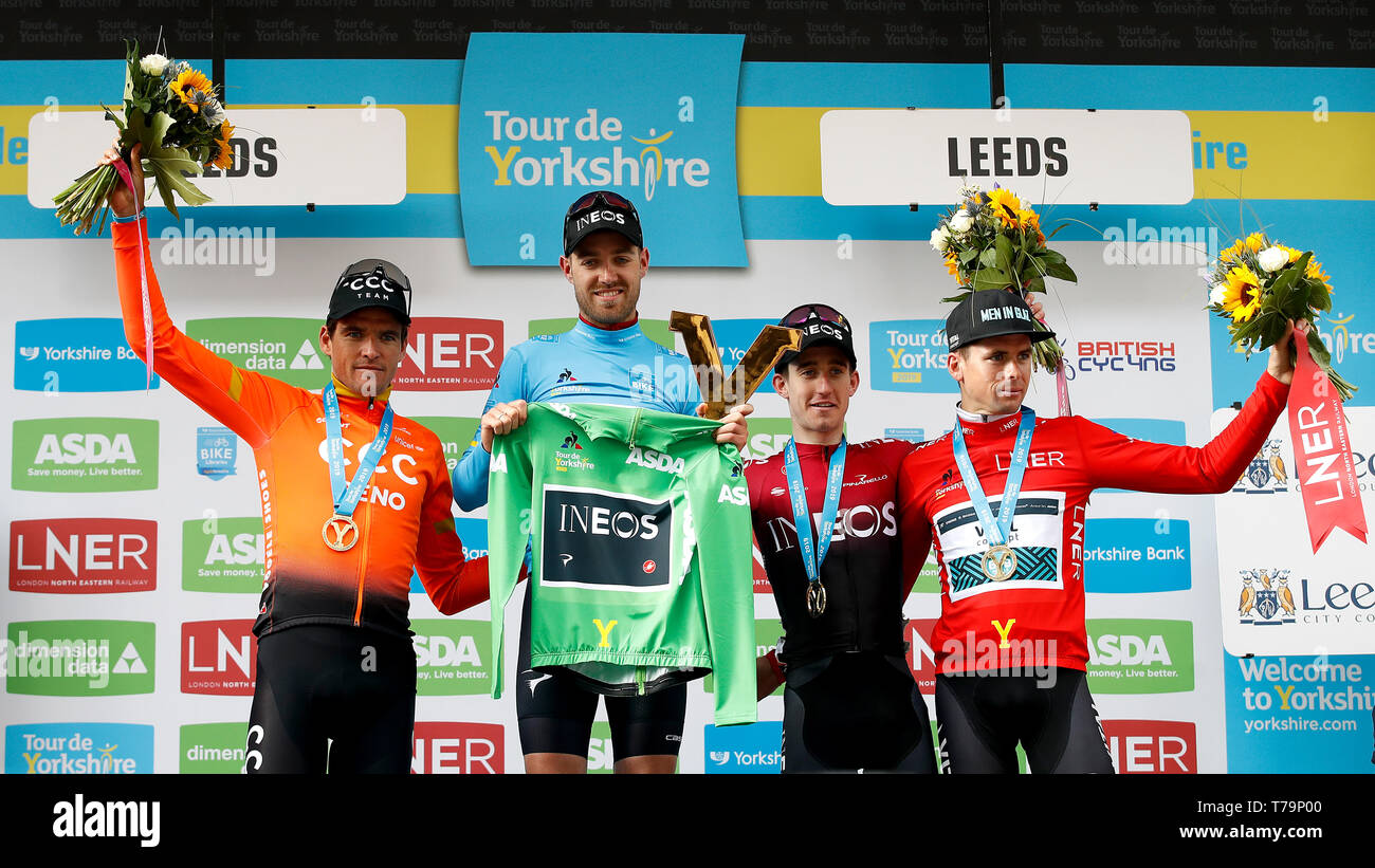 Tour de Yorkshire winner Team Ineos' Christopher Lawless (centre ...