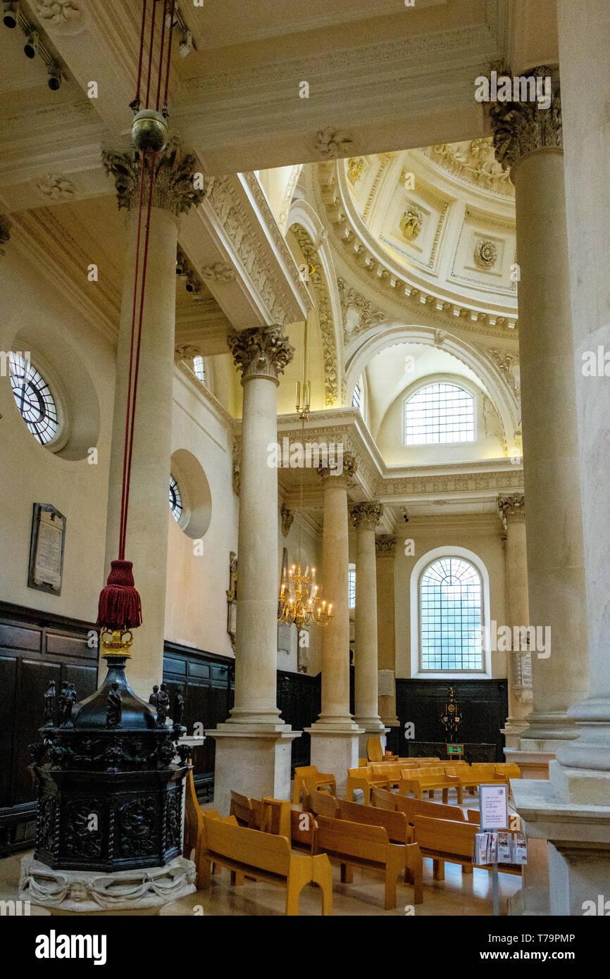 Parish Church of St Stephen Walbrook, 39 Walbrook, London Stock Photo ...