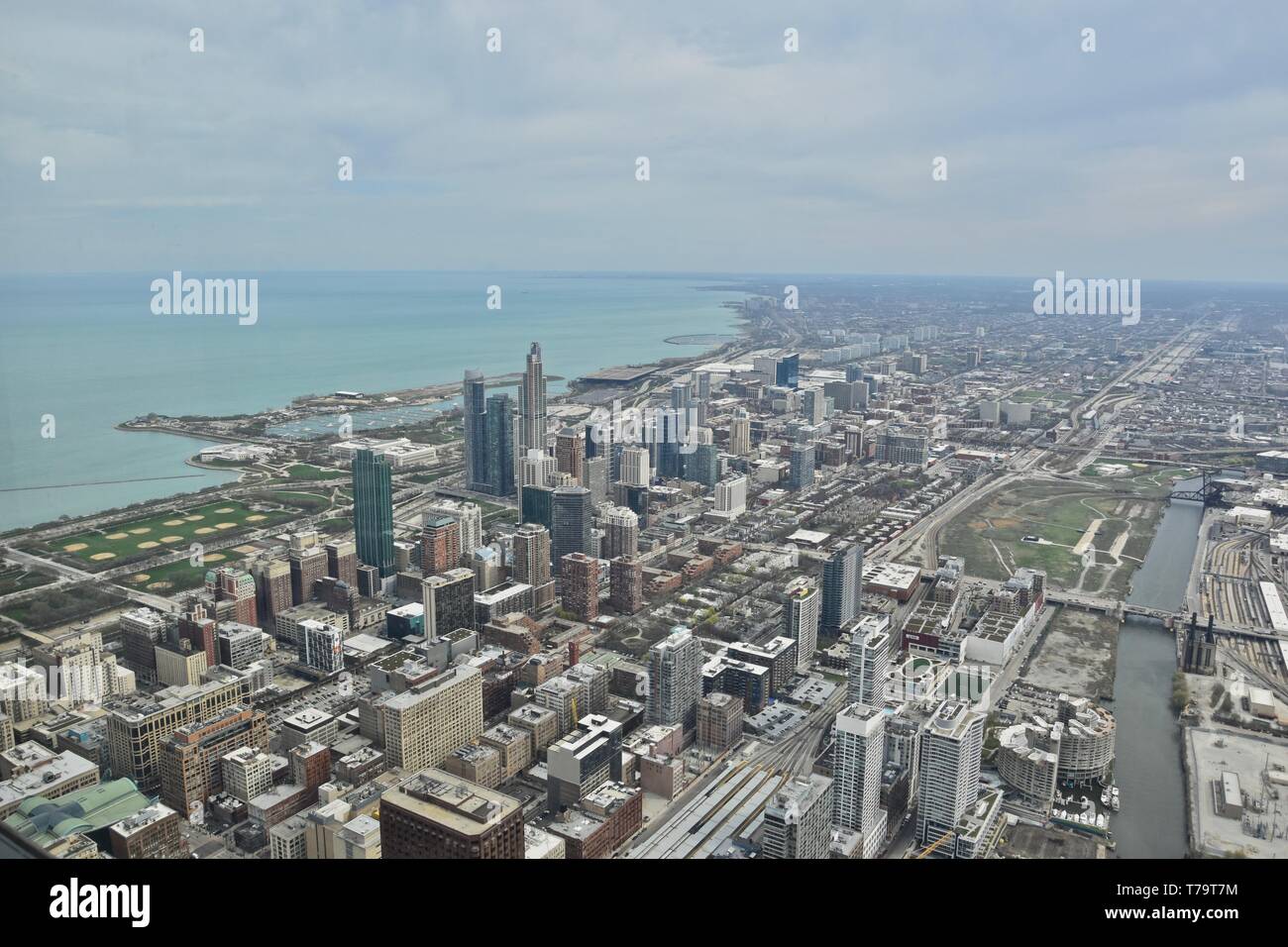 The view of Chicago from atop the Willis Tower, central Loop, Chicago ...