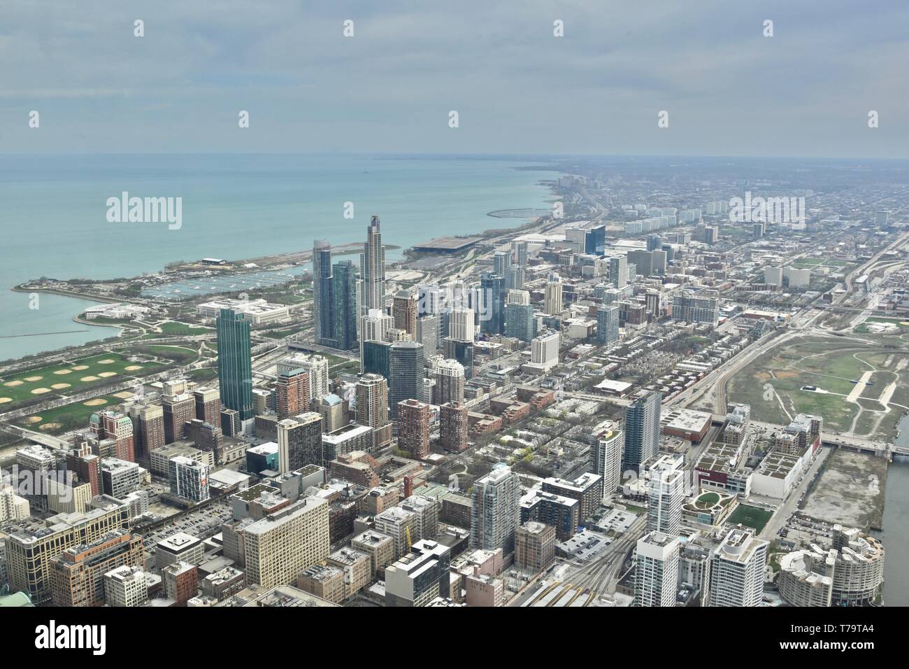 The view of Chicago from atop the Willis Tower, central Loop, Chicago ...