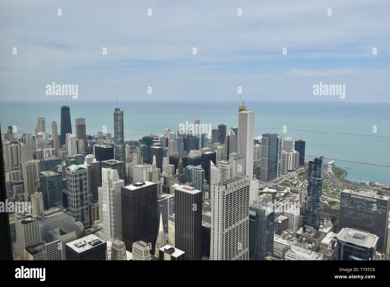 The view of Chicago from atop the Willis Tower, central Loop, Chicago ...