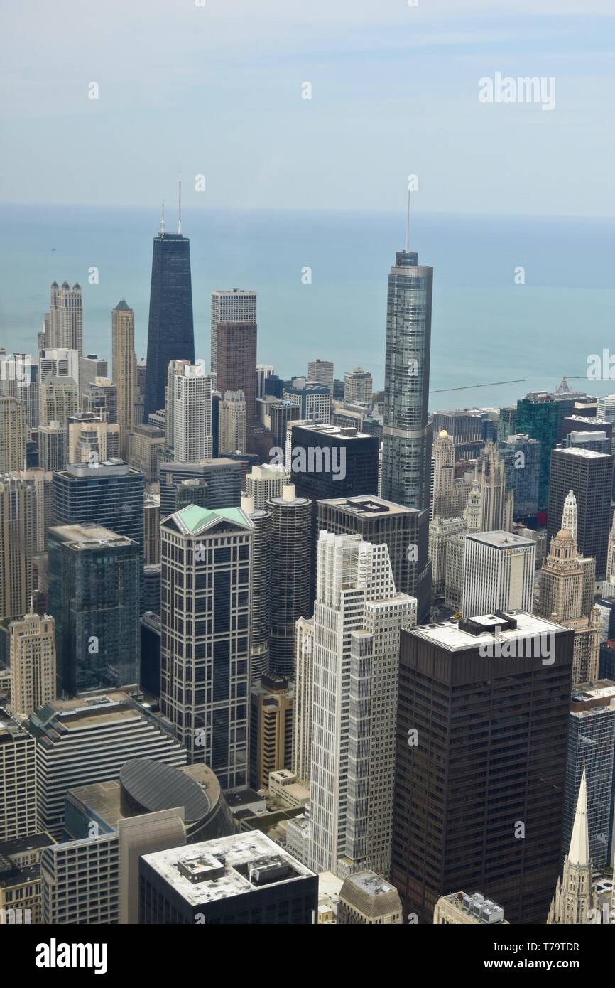 The view of Chicago from atop the Willis Tower, central Loop, Chicago ...